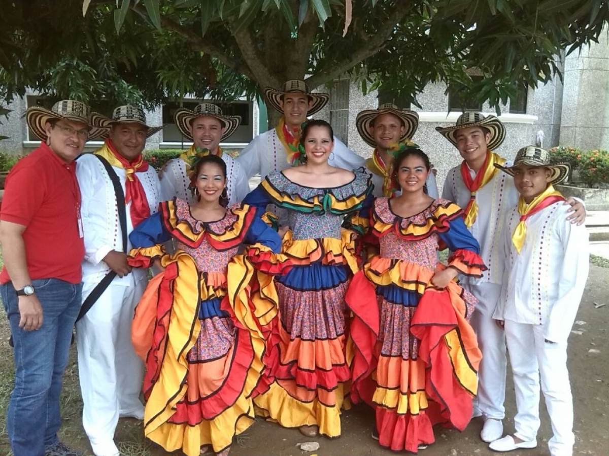Fiesta del Fuego; la hora de las culturas caribeñas
