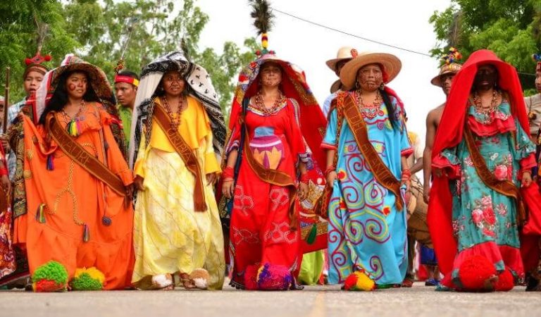 Costumbres de los indígenas de Venezuela: wayuu, yaruros, y mucho más