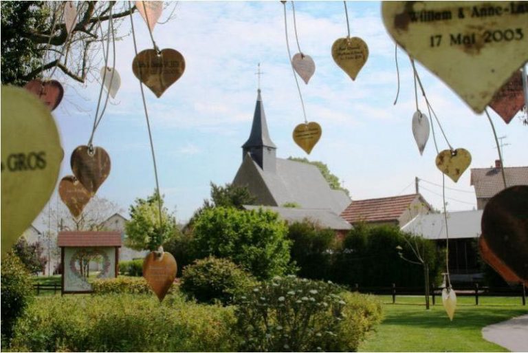 Costumbres y tradiciones de Francia: en bodas, navidad, San Valentín