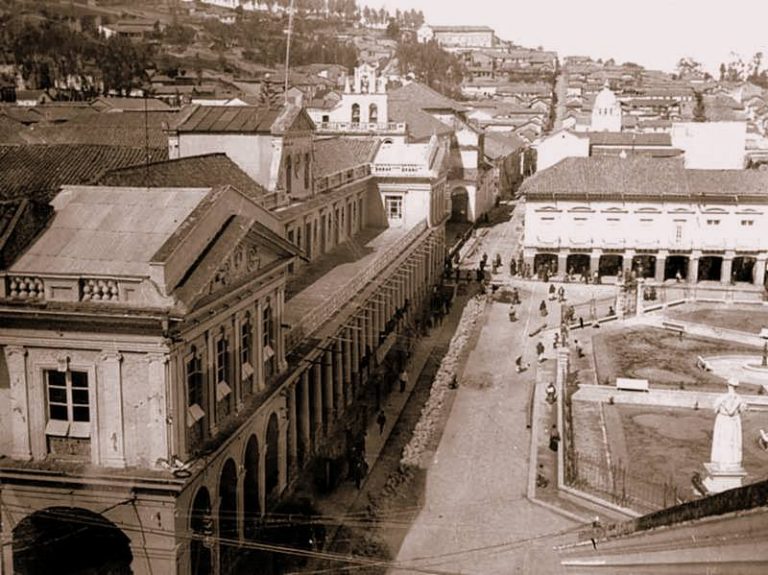 El PALACIO DE CARONDELET: Ubicación, História y más